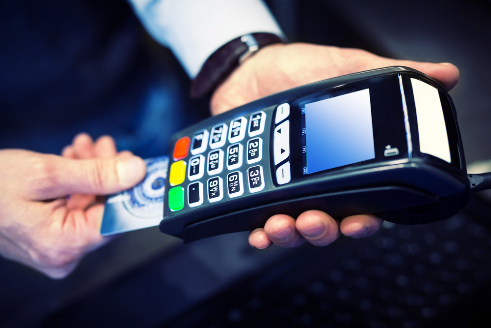 When to Use Debit vs. Credit Card